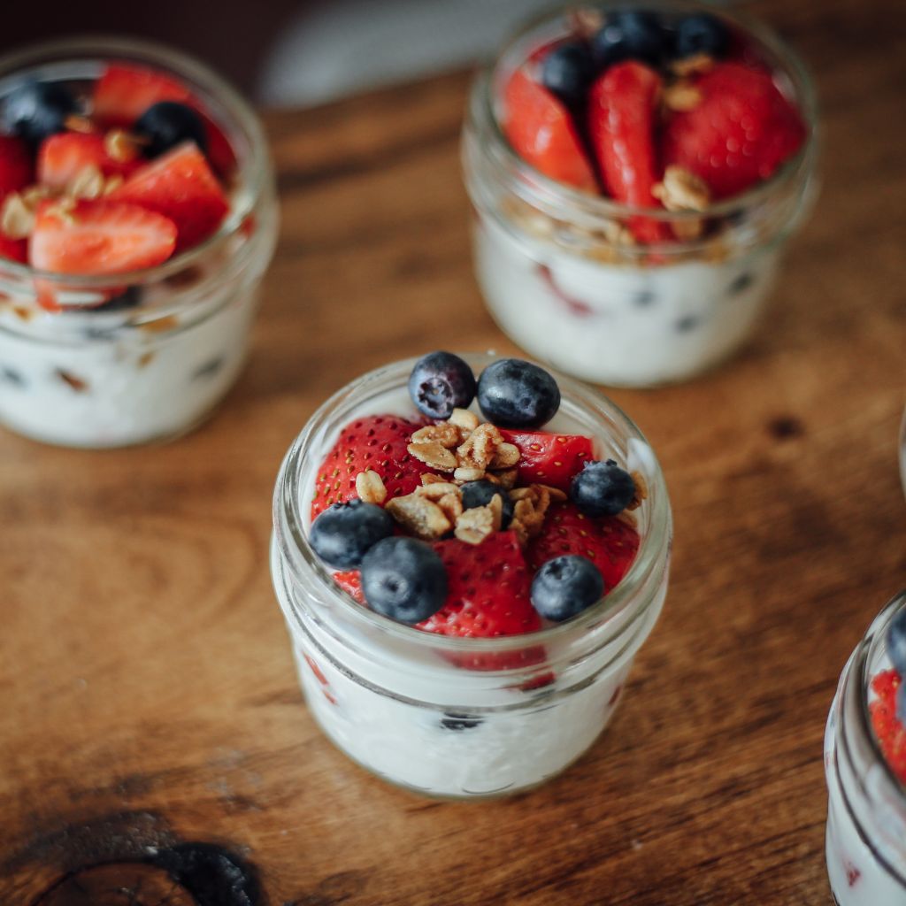 Crunchy Berry Parfait - Snap-Ed Recipes